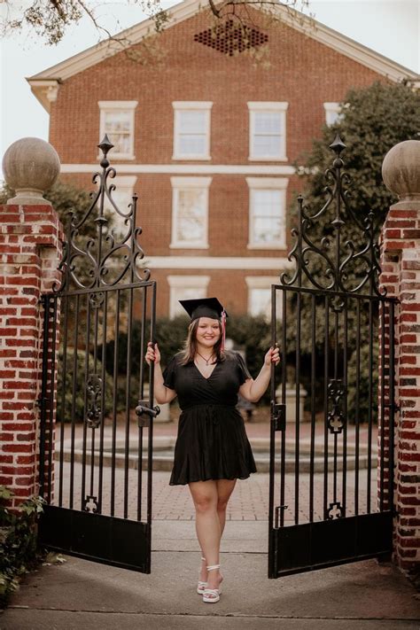 Last Night I Graduated Summa Cum Laude From The University Of Georgia With A B A Sydney Sanders