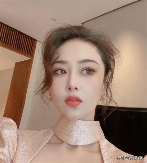 張馨予連發動態心情大好，小腹隆起被猜懷上二胎，本尊幽默回應 每日頭條