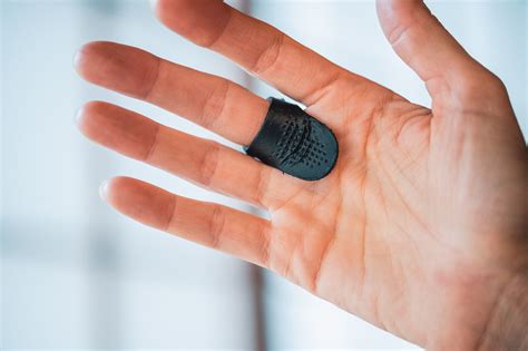 How To Use A Sashiko Thimble