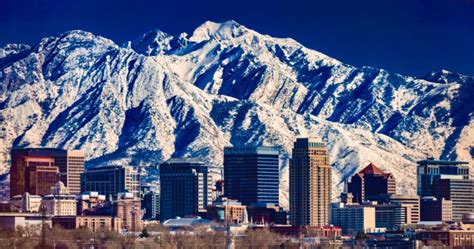 7 Most Luxurious Amtrak Vacations And What You Get For Your Money
