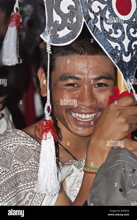 Yipeng Wangs Instagram Twitter And Facebook On Idcrawl