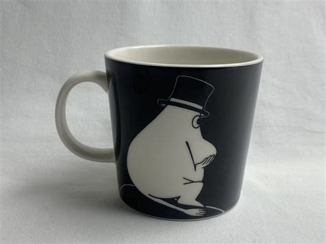 Hyväkuntoinen Muumi Muki Muumipappa Tuumiskelee Myyty