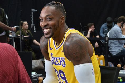 Watch Lakers Dwight Howard Blocks Coby White Shot Into Cameraman