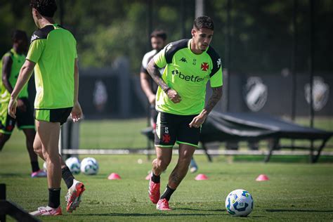 Lemos E Payet Tem Retorno Previsto Antes De Lucas Freitas Supervasco
