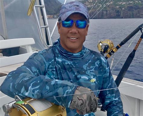 Carey Chen Marine Artist—