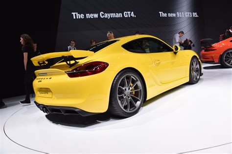 2015 Porsche Cayman Gt4