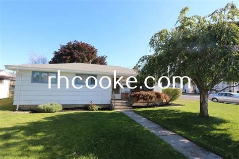 1002 W Avon Ave Spokane Wa 99208 Zillow
