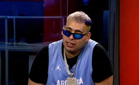 El Cantante Urbano Kaleb Di Masi Sufrió Un Grave Accidente En La Autopista De Milagro El