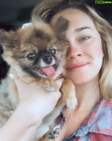 Laura Ashley Samuels Wiki Biography Age Photos Spouse And More