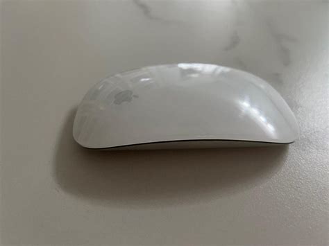 Apple Magic Mouse Gen 1 Computers And Tech Parts And Accessories Mouse And Mousepads On Carousell