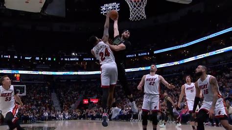 Larry Nance Jr Posterizes Haywood Highsmith Pelicans Heat Highlights