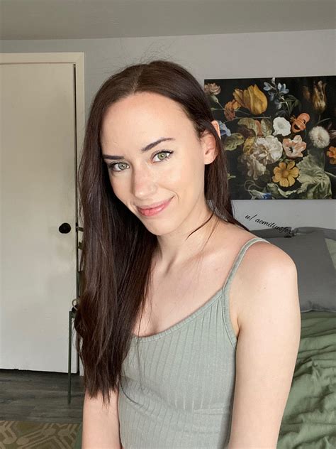 Hey There R Sfwnextdoorgirls