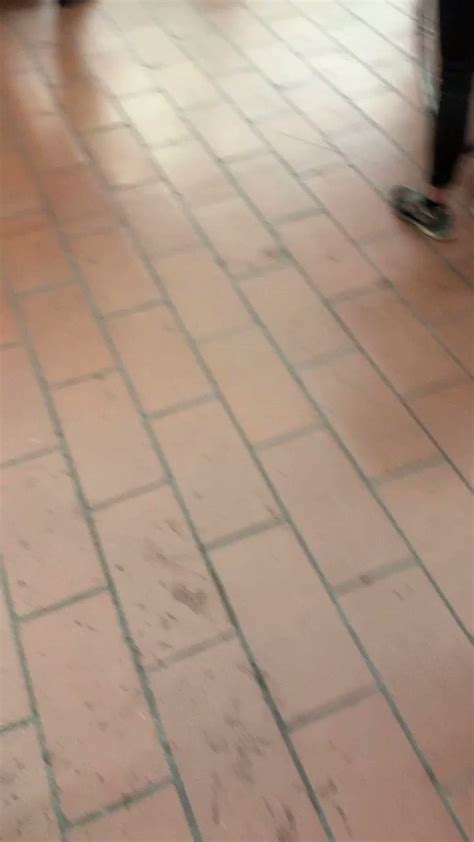 Bart Cops Detain Man For Fare Evasion R Bayarea