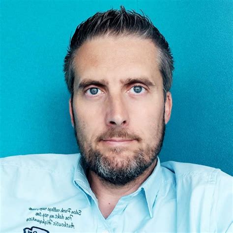 Agikgqo7rqw Odz 1mymdk9muiahxunuwhliixm4w7tzulws900 C K C0x00ffffff No Rj