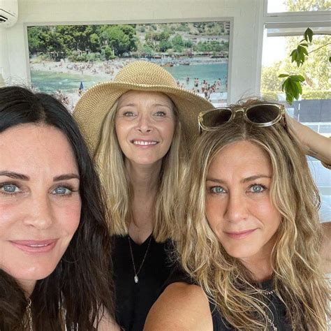 The Friends Jennifer Aniston Lisa Kudrow And Courteney Cox Aging