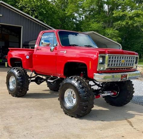 Cool Lifted Chevy Truck With Big Wheels Square Body Monster Truck