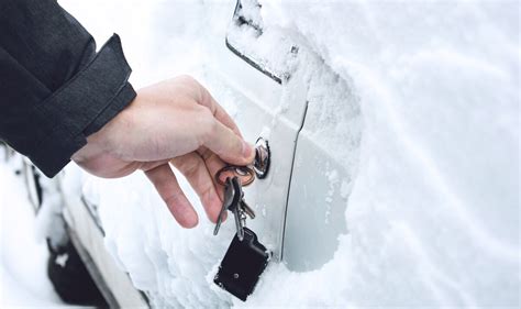 Drivers Urged To Defrost Frozen Door With One Foolproof Method