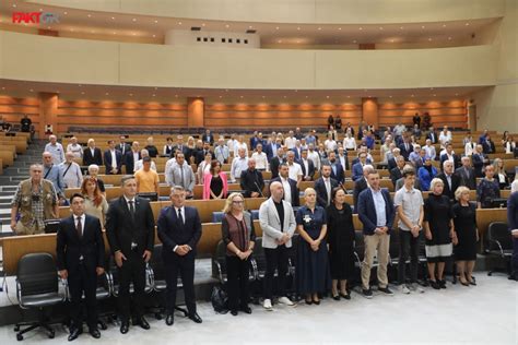 Komemoracija Beriz Belkić Je Primjer Kako Se Može Biti Na Najvišim Državnim Pozicijama I Izaći
