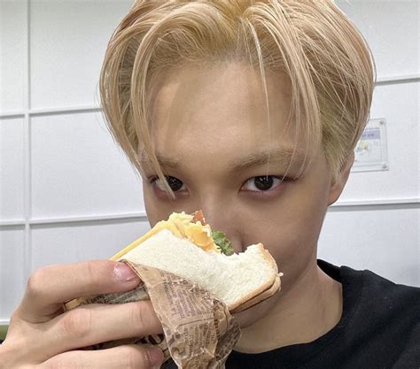 Pin By 𝚂𝙴𝚁𝙰𝙿𝙷𝙸𝙼 🪽 On Kpop In 2024 Exo Kai Exo Kai