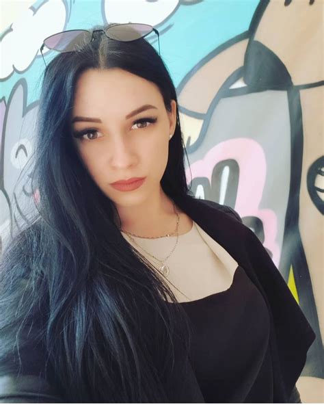 Vickieanastasia Skype Skyprivate Girl Profile And Live Cam Show Skyprivate