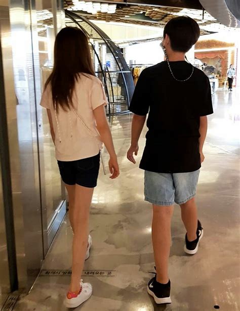 Lauren Lunde And Daniel