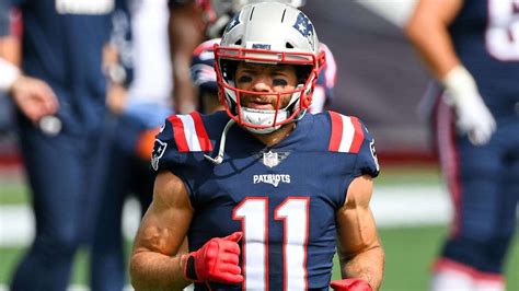 Julian Edelman Says Hes Been Contacted By Teams About Comeback