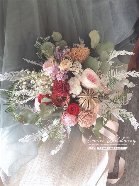 【花藝】不凋的浪漫｜客制手作乾燥捧花 艾莉絲夢幻婚禮．造型彩妝學苑