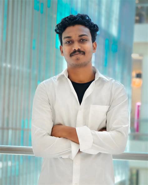 ꜱʜɪɴᴏ🤍 Lucazofficial • Instagram Photos And Videos