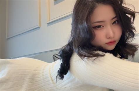 Ortu Rutin Dikirim Video Bintang Onlyfans Msbreewc Bikin Boy William