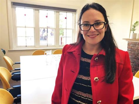 Expert Sexologist For Media And Press Sexual Wellness Speaker