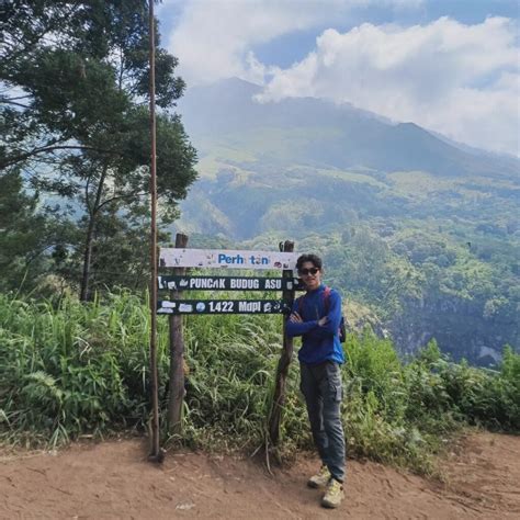 Petualangan Di Budug Asu Destinasi Hits Pendakian Di Malang Raya