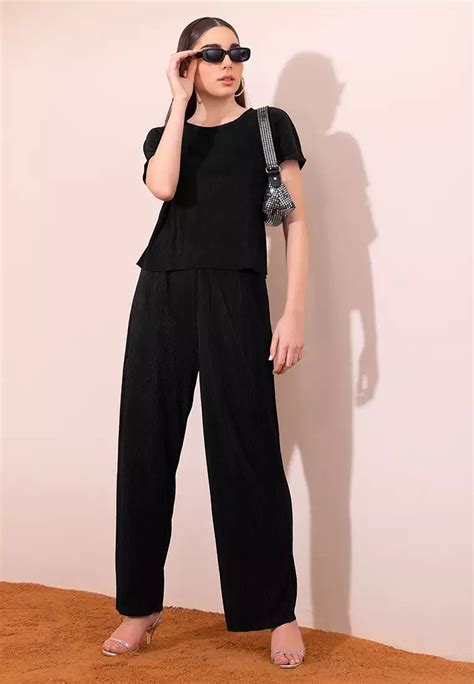 Buy Faballey Black Pleated Top And Trousers Co Ord Set 2026 Online Zalora