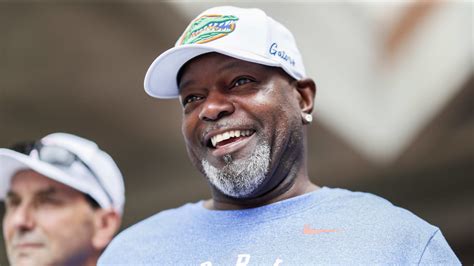 Emmitt Smith Is The Father Of The Year For Wanting His Son Ej To Forge