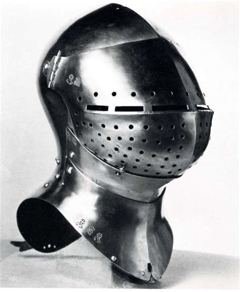 Armet Closed Bascinet Or Something Else