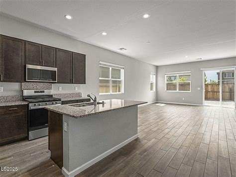 7681 Navasota Dr Sparks Nv 89436 Zillow