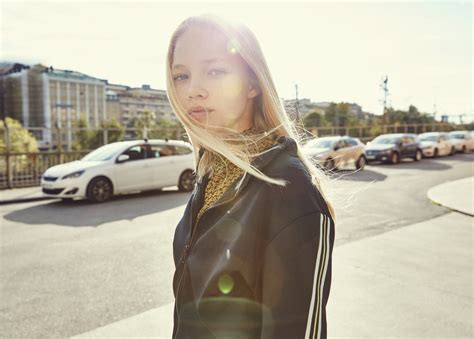 Alice Stenmo The Wonders