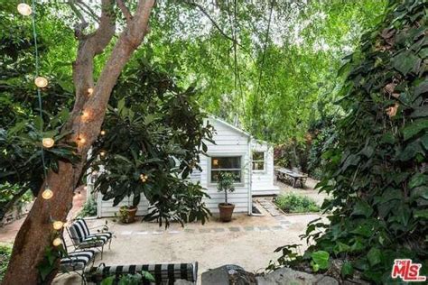 Stunning Hollywood Hills Cottage With Guest House