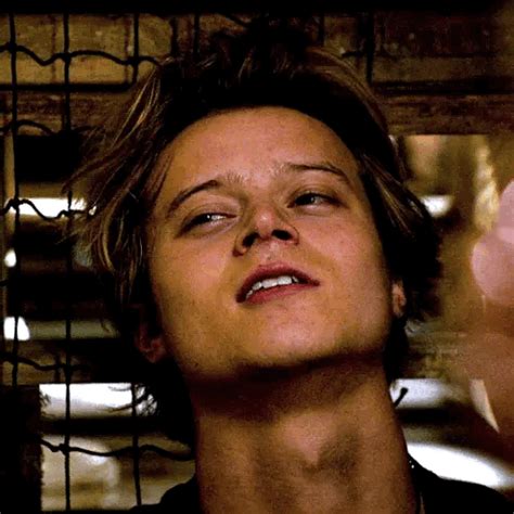 Pin By Mrsjaden Cameron On A Obx S Jj Outer Banks Videos Cute Guys Banks Videos