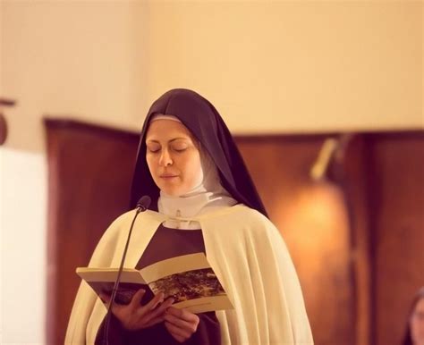Carmelita Monja Religiosas Catolicismo