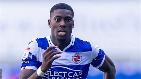 Efl Trophy Ruthless Reading Hammer Arsenal Youngsters Bbc Sport