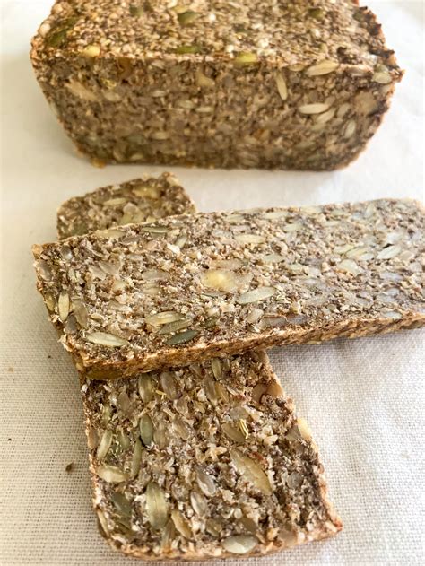 Ioanas Digestive Bread — Ioana Fields