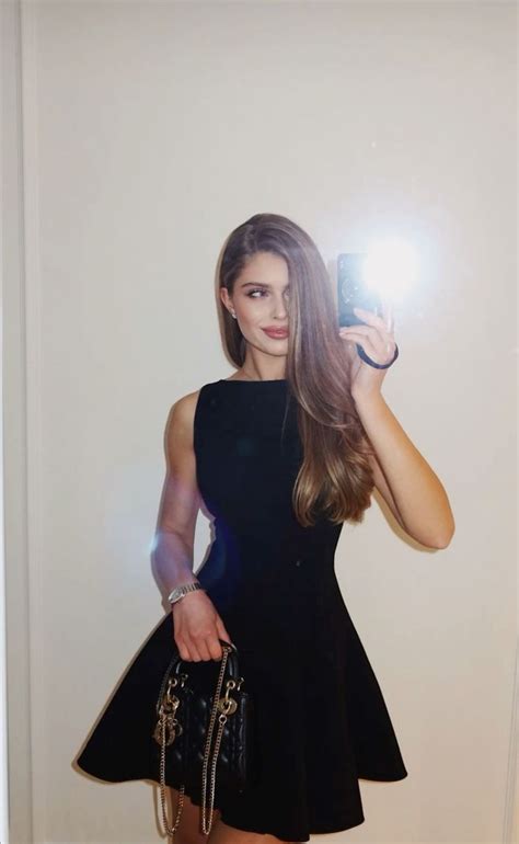 Pin De Кaf Em Grls Ideias Fashion Vestidos Legais Looks Estilosos
