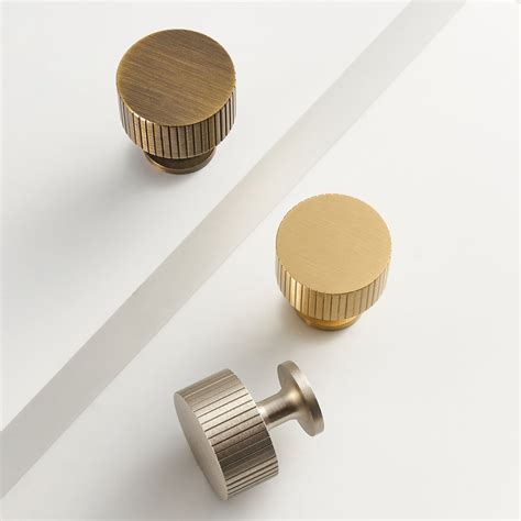 Boutons En Laiton Massif Kana Meraki Brass Knobs Satin Brass