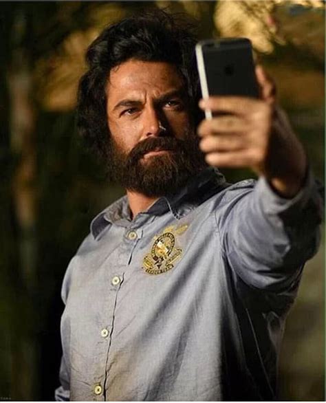 محمدرضا گلزار با چهره جدیدش با این عکس باورنکردنی شوک می شوید