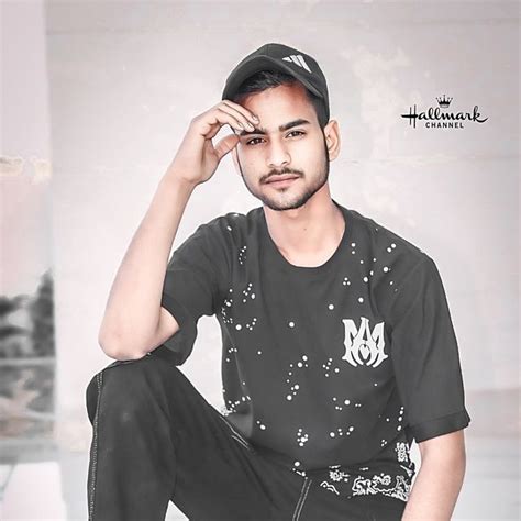 Sufiyan Malik 💸 Sufyan Mark 07 • Threads Say More