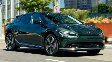 Kia Ev6 Celebrates 2023 Nactoy Award With New Limited Edition In Green