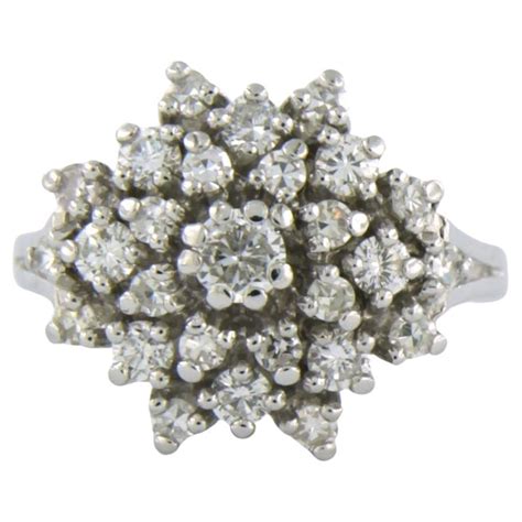 Cluster Ring Set With Diamonds Up To 230ct 18k Yellow Gold For Sale