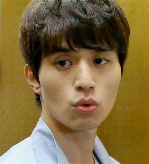 翩翩少年李東旭 每日頭條