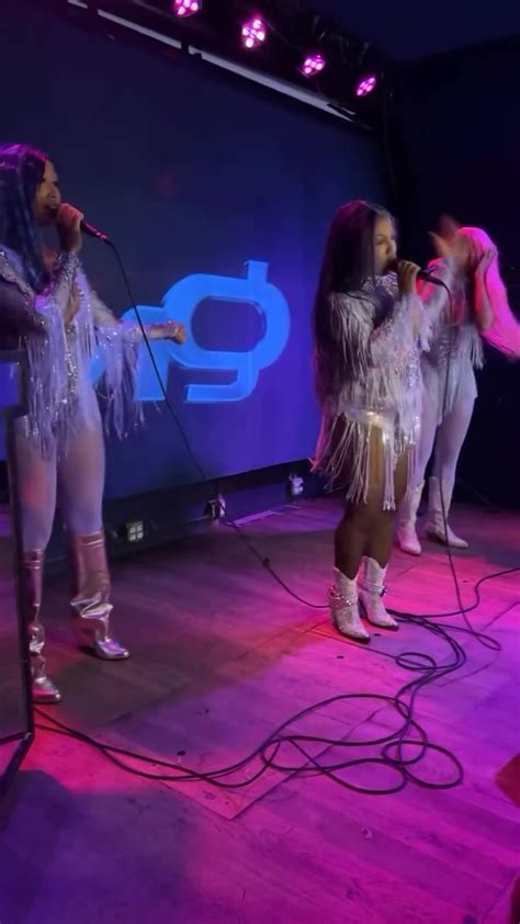 Omg Girlz áilleacht 2024