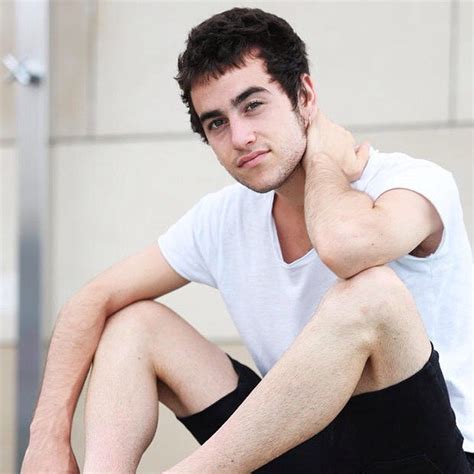 Àlex Monner Protagonista Gay De La Nueva Serie De Telecinco